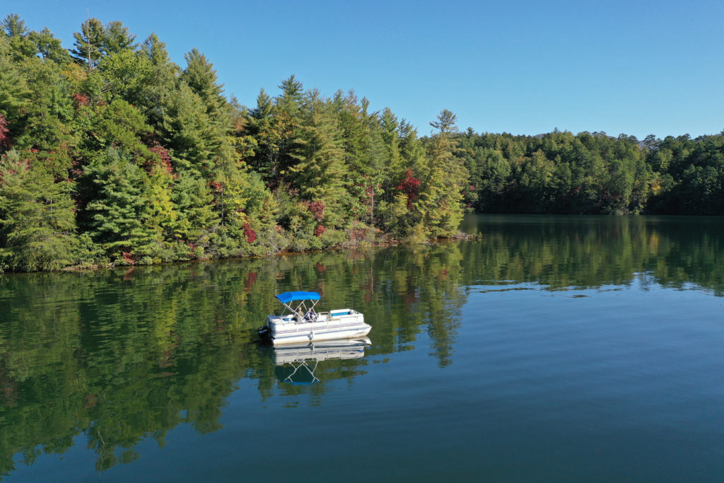 Home | Lake Life Boat Rentals